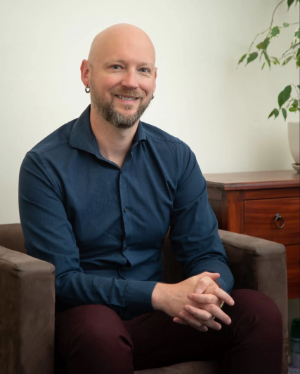 About Robin Wilkinson - Right Relationship